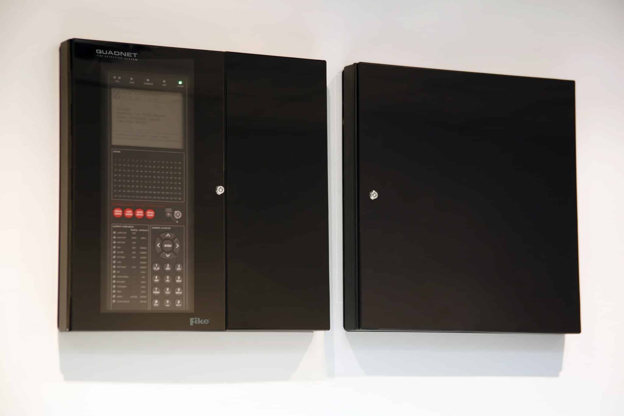 507-0001 Fike Quadnet 1 – 4 Loop Control Panel and PSU – JMN Fire Alarms